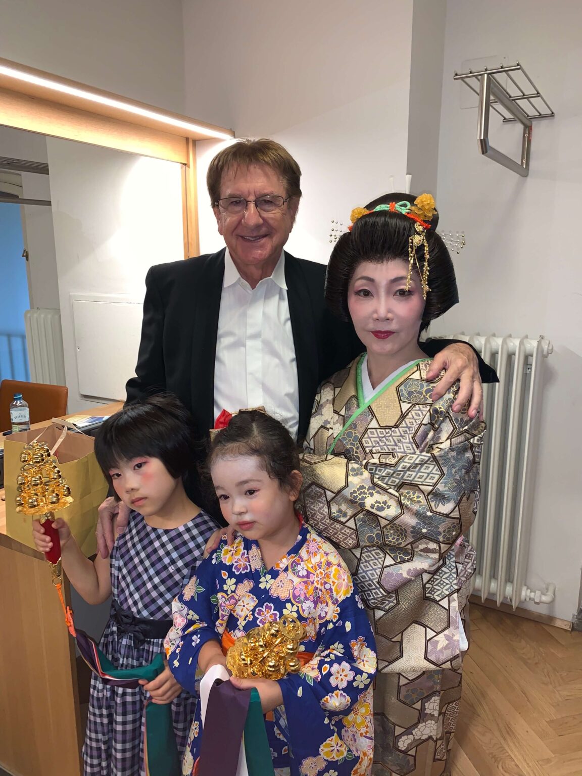 Rie Asai｜Official Website｜English profile